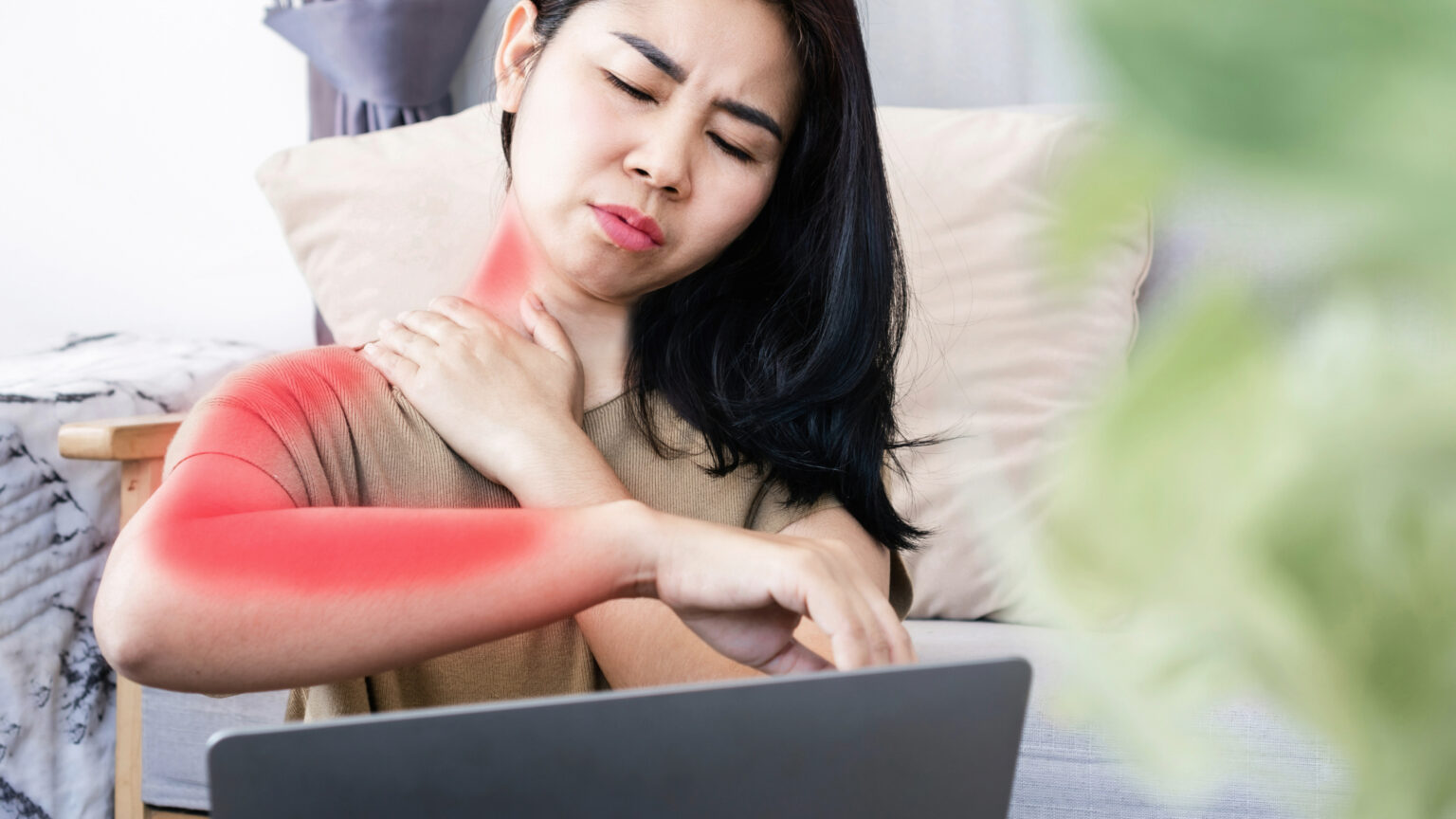 Spinal Tumors Symptoms: 9 Signs to Look for